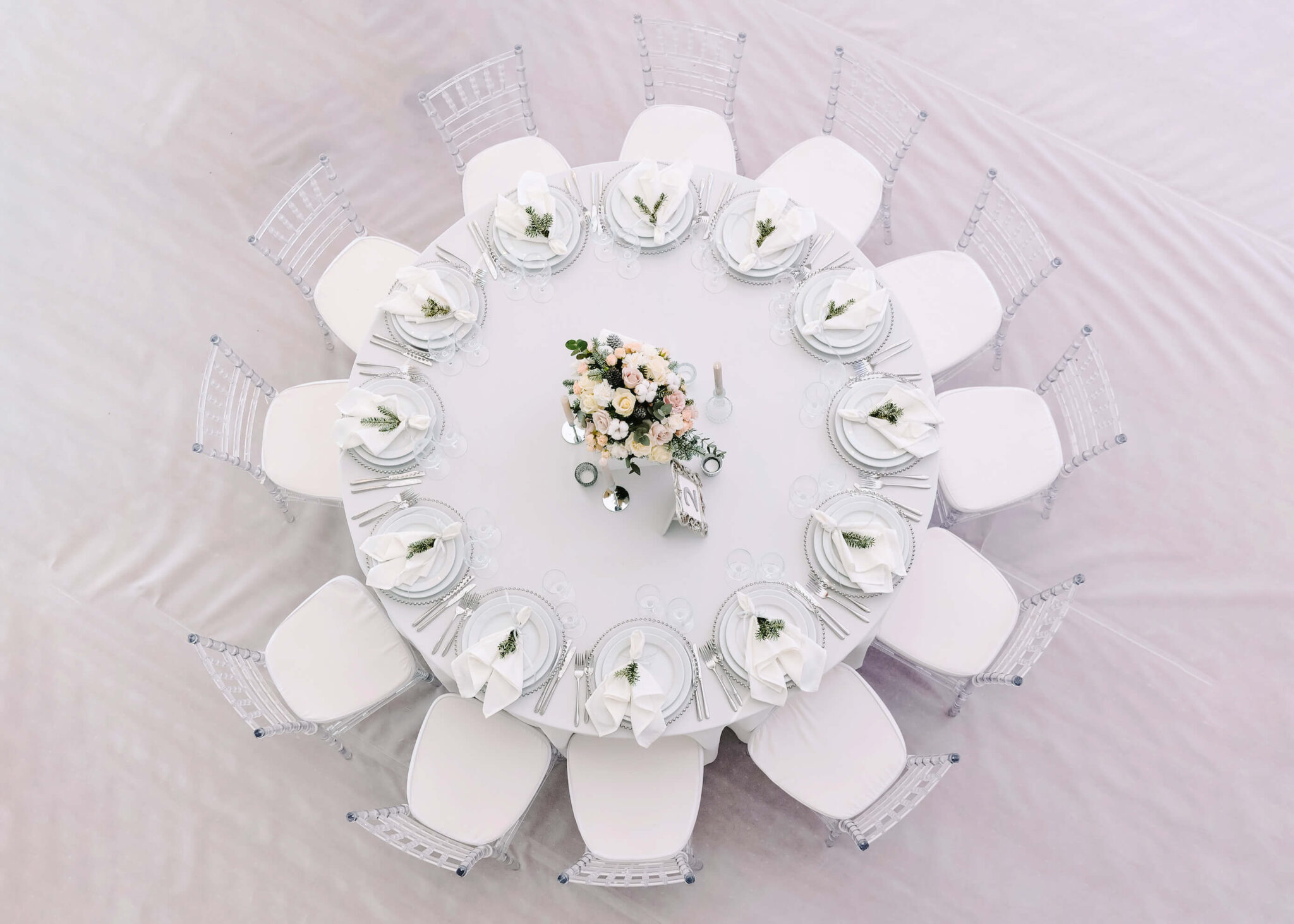 Seating Calculator: Does a 60 Inch Round Table Seat 8 or 10 ...